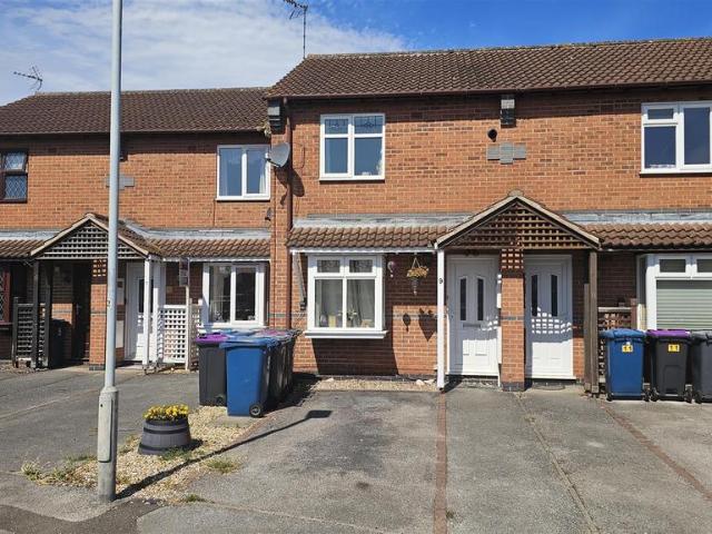 2 bedroom townhouse for sale