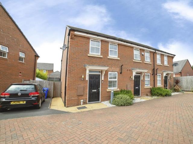 2 bedroom townhouse for sale