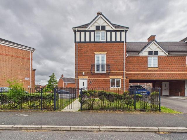 2 bedroom townhouse for sale