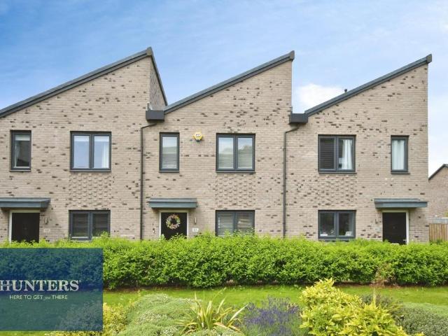 2 bedroom townhouse for sale