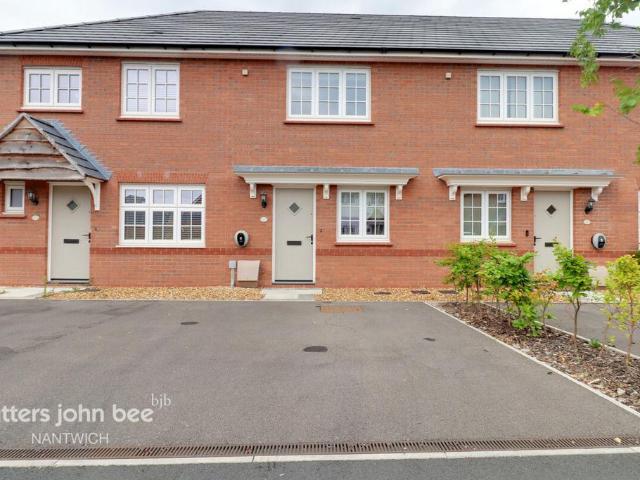 2 bedroom townhouse for sale