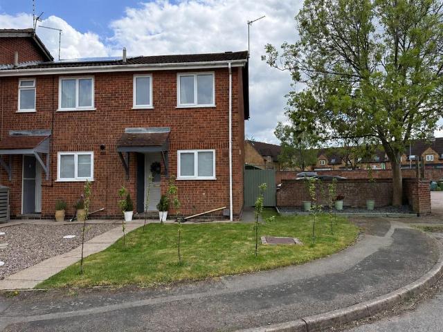 2 bedroom townhouse for sale