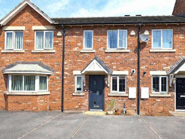2 bedroom townhouse for sale
