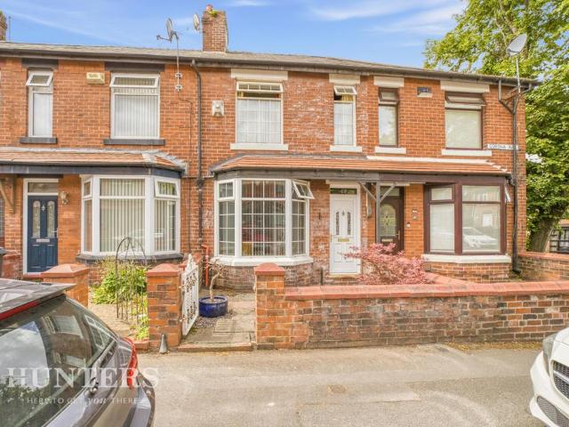 2 bedroom townhouse for sale