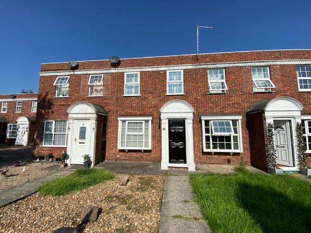 2 bedroom townhouse to rent