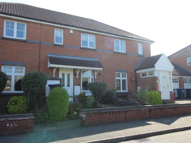 2 bedroom townhouse to rent