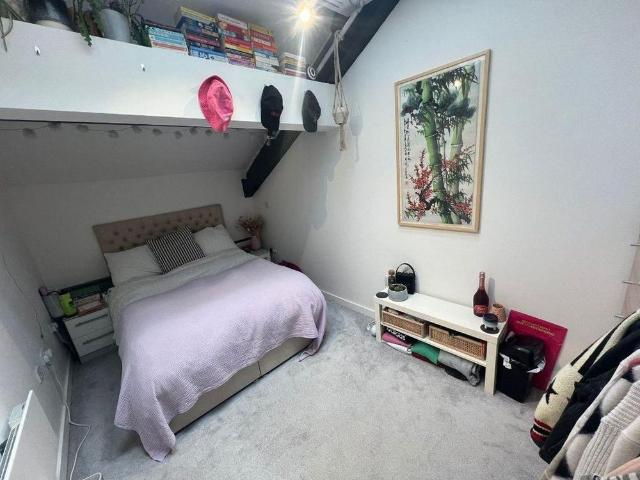 2 bedroom townhouse to rent