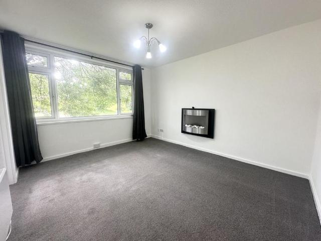 2 bedroom townhouse to rent