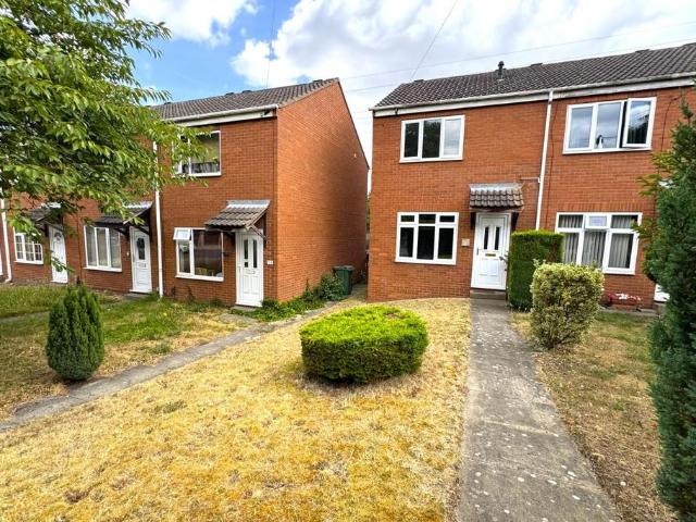 2 bedroom townhouse to rent