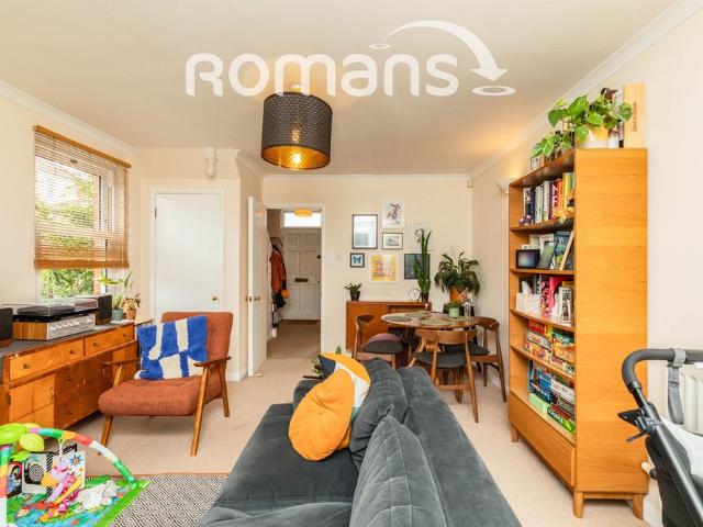 2 bedroom townhouse to rent