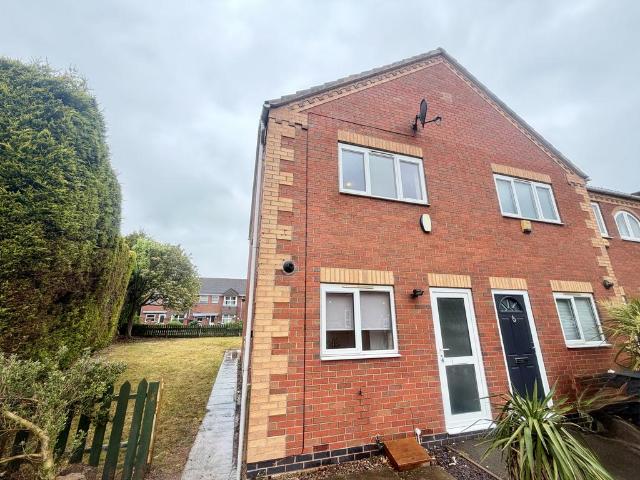 2 bedroom townhouse to rent