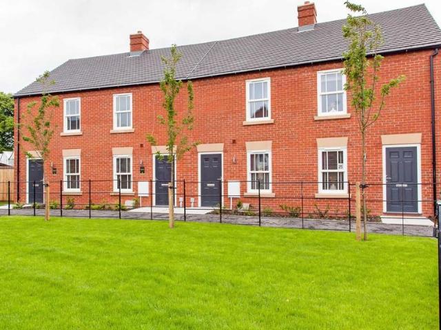 2 bedroom townhouse to rent