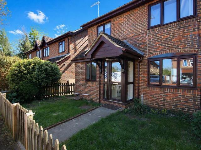 2 bedroom townhouse to rent