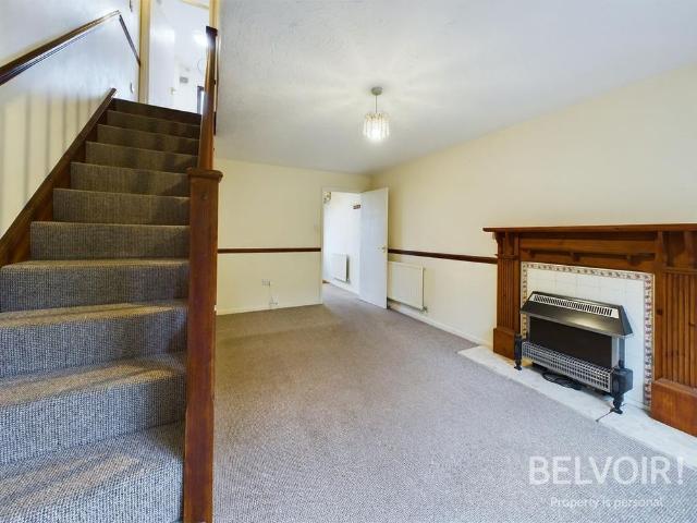 2 bedroom townhouse to rent