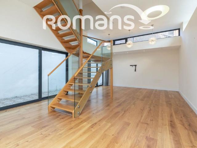2 bedroom townhouse to rent