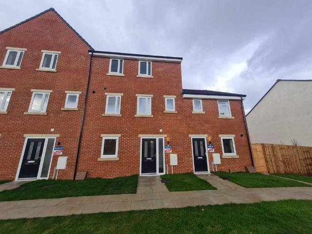 2 bedroom townhouse to rent