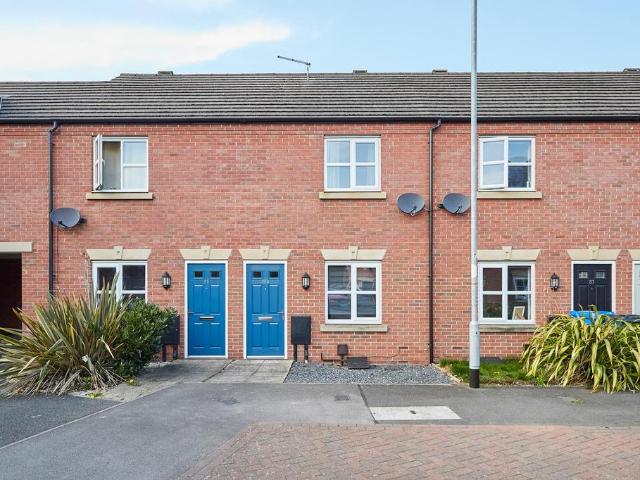 2 bedroom townhouse to rent