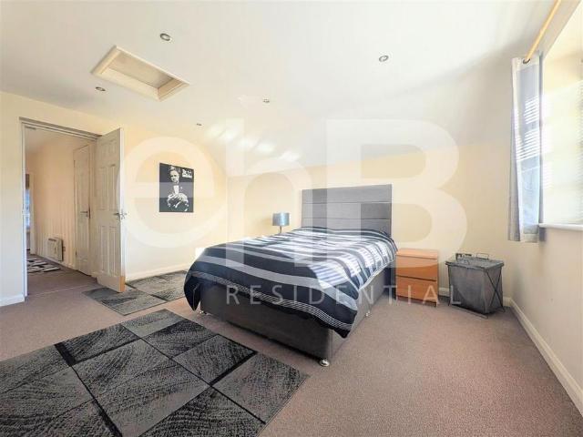 2 bedroom townhouse to rent