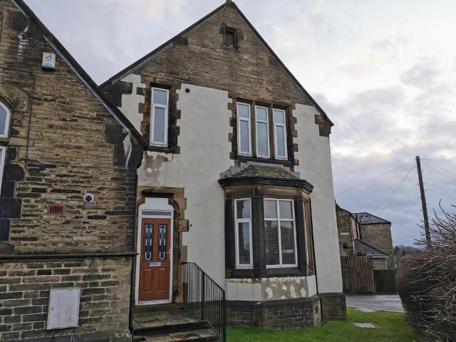 2 bedroom townhouse to rent