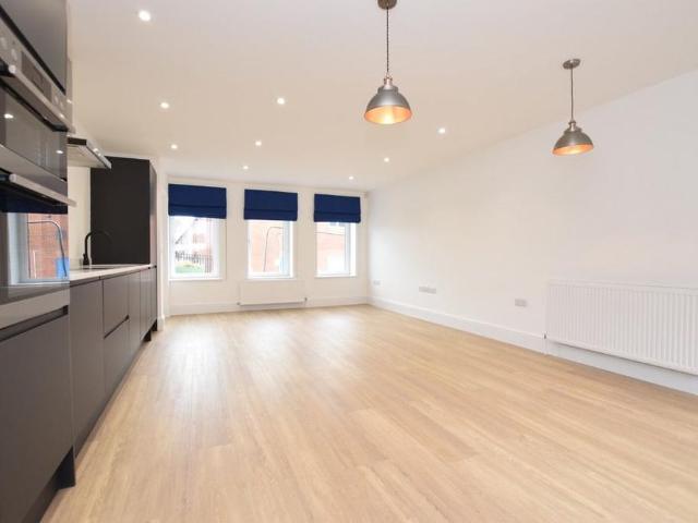2 bedroom townhouse to rent