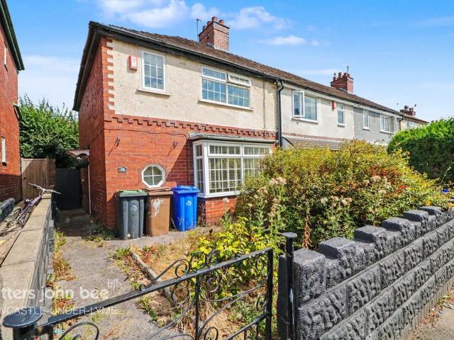 2 bedroom townhouse to rent