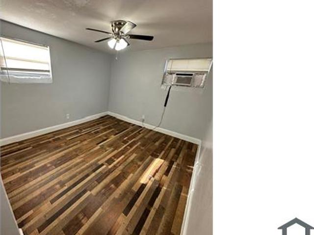 2 Bedroom Townhouse 1787 Mount Herman St in Jacksonville, FL 32209 | AffordableHousing. Com