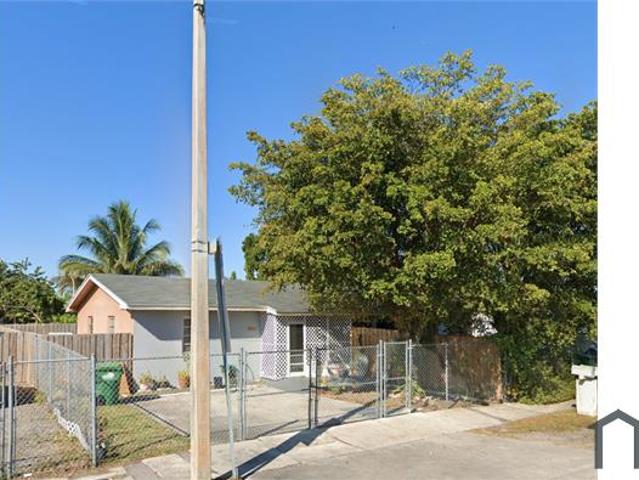 2 Bedroom Townhouse 19122 SW 113Th Pl in Miami, FL 33157 | AffordableHousing. Com