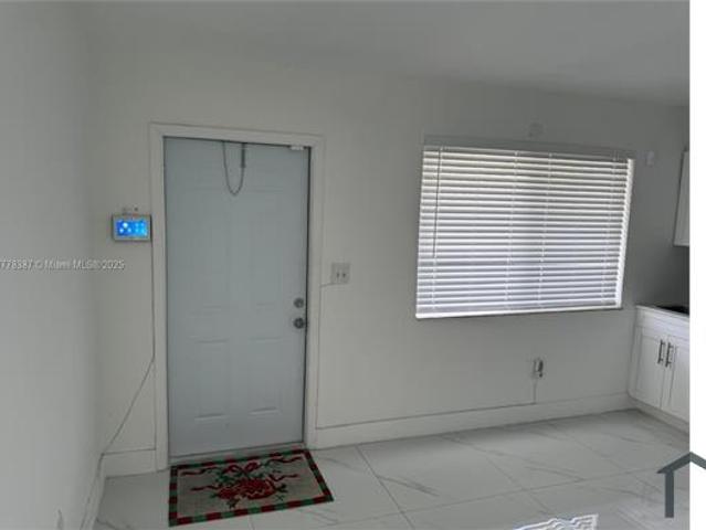 2 Bedroom Townhouse 10190 W Guava St in Miami, FL 33157 | AffordableHousing. Com