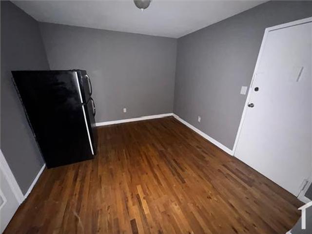 2 Bedroom Townhouse 104 Montclair Ave in Newark, NJ 07104 | AffordableHousing. Com