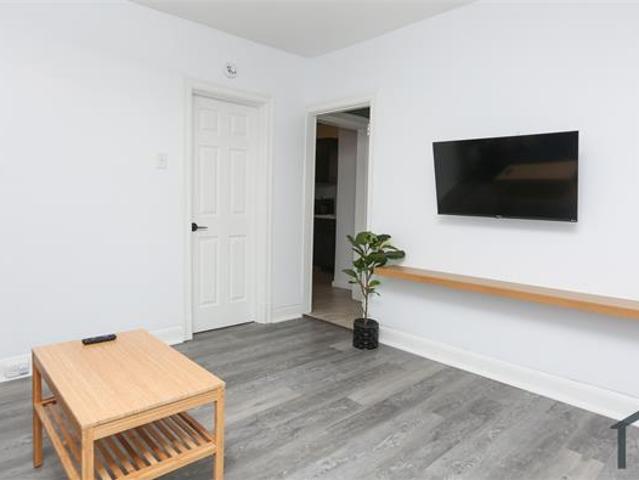2 Bedroom Townhouse 3637 Pennsylvania Ave in Saint Louis, MO 63118 | AffordableHousing. Com