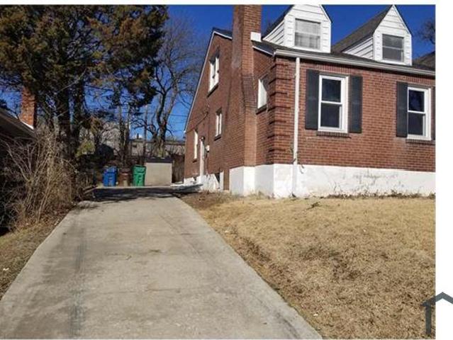2 Bedroom Townhouse 3805 Colonial Ave in Saint Louis, MO 63121 | AffordableHousing. Com