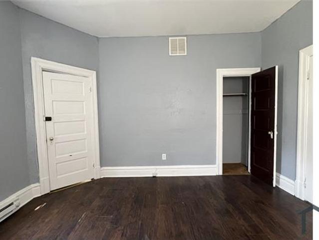 2 Bedroom Townhouse 4432 Elmbank Ave in Saint Louis, MO 63115 | AffordableHousing. Com