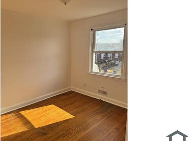 2 Bedroom Townhouse 4000 Lyndale Ave in Baltimore, MD 21213 | AffordableHousing. Com