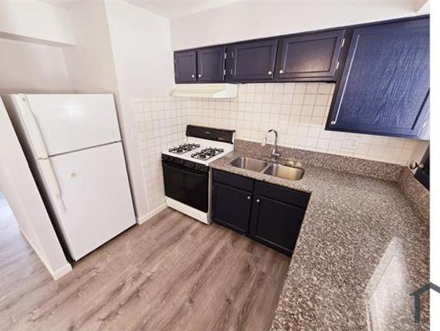 2 Bedroom Townhouse 4360 Twin View Cir in Las Vegas, NV 89121 | AffordableHousing. Com