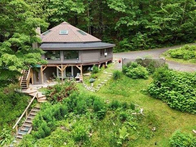 2 bedroom, Townshend VT 05353 104692708