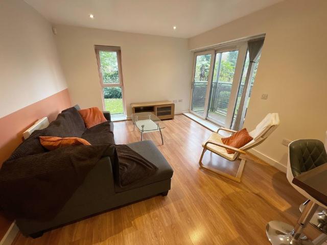 2 bedroom to let