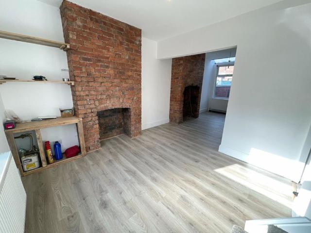 2 bedroom to let