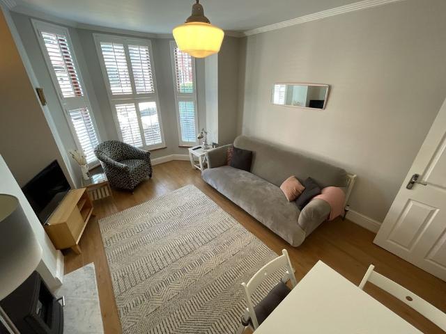2 bedroom to let