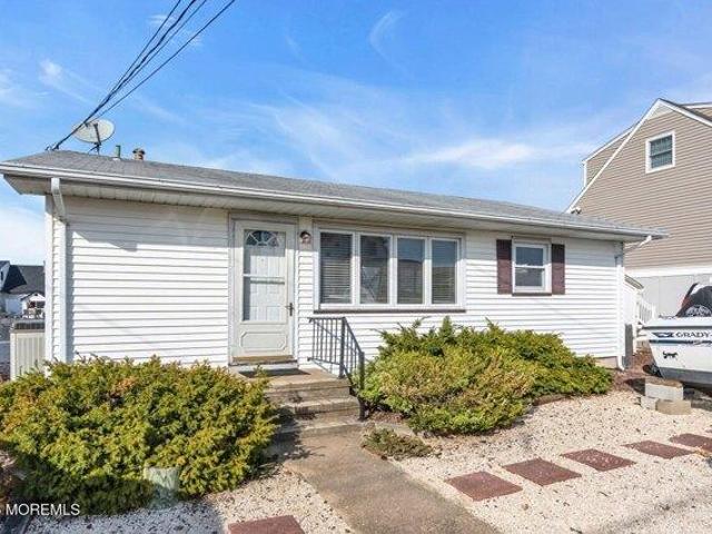 2 bedroom, Toms River NJ 08753 102254306