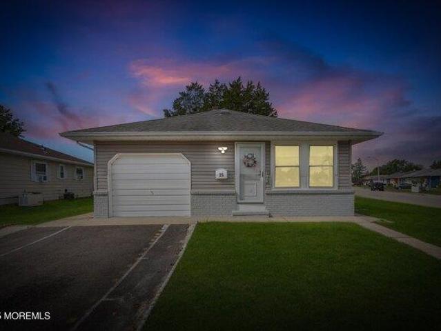 2 bedroom, Toms River NJ 08757 101705221