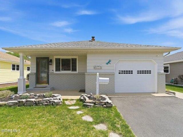 2 bedroom, Toms River NJ 08757 101747558