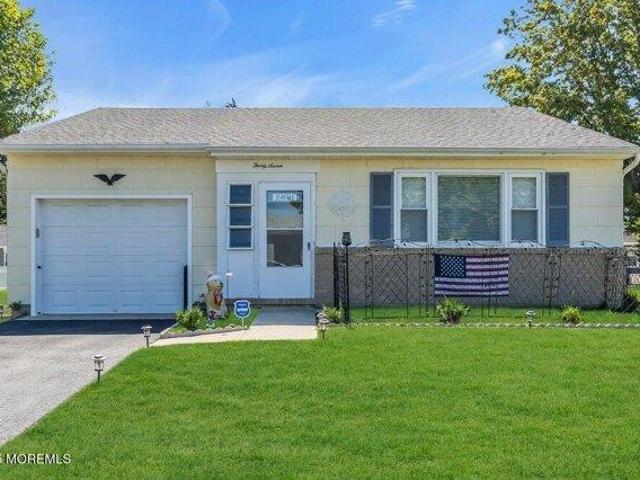 2 bedroom, Toms River NJ 08757 102826909