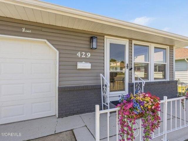 2 bedroom, Toms River NJ 08757 102279649