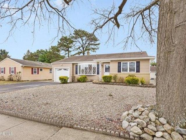 2 bedroom, Toms River NJ 08757 LS101632116