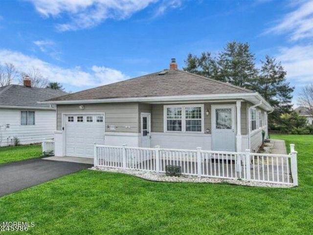 2 bedroom, Toms River NJ 08757 LS101707568