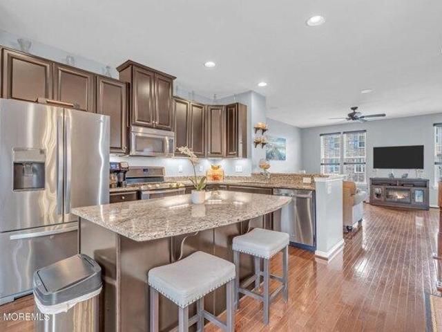 2 bedroom, Toms River NJ 08755 101705350