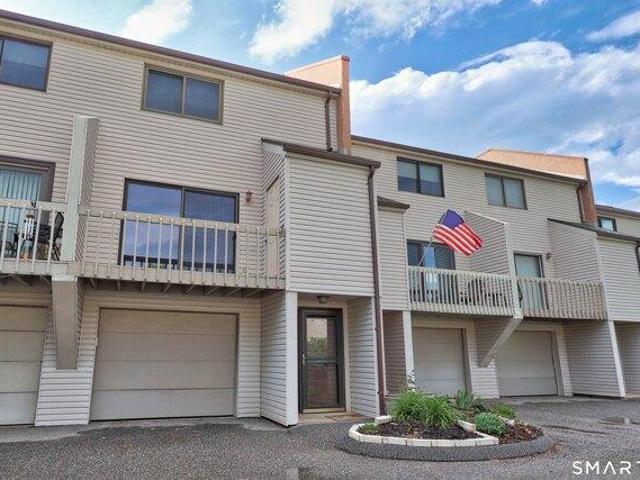 2 bedroom, Torrington CT 06790 102775877