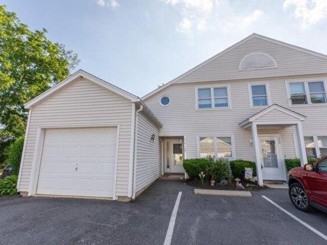 2 bedroom, Torrington CT 06790 104477775
