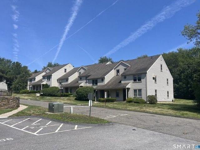 2 bedroom, Torrington CT 06790 104232539