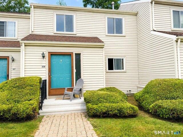 2 bedroom, Torrington CT 06790 104234967